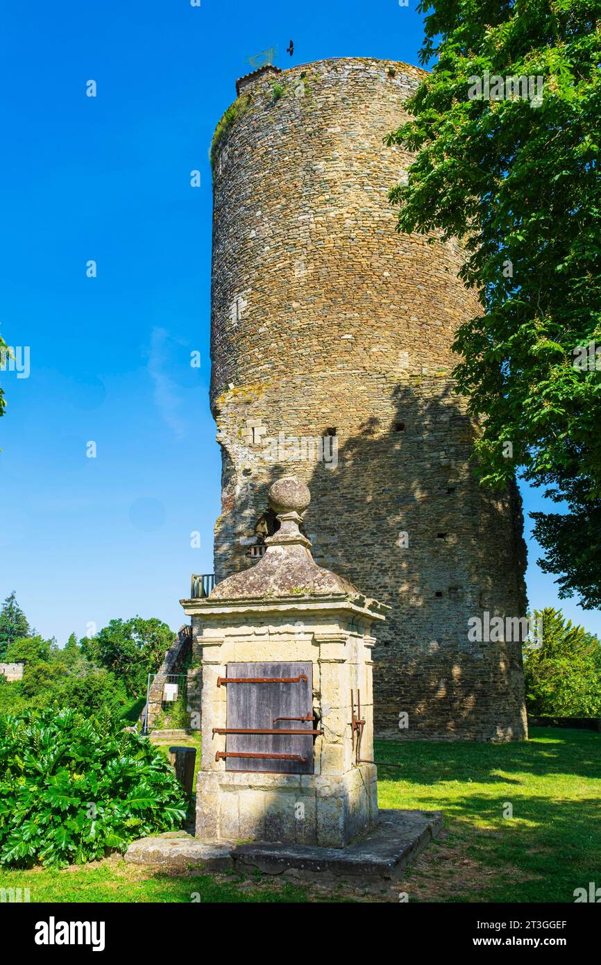 France, Vendee, Vouvant, labelled Les Plus Beaux Villages de France ...