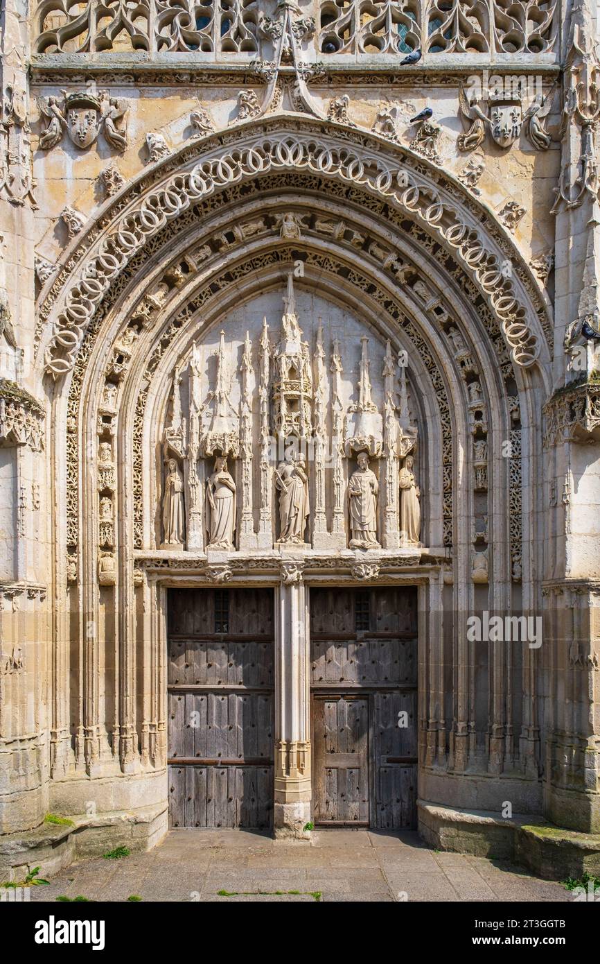 France, Vienne, Poitiers, Sainte-Radegonde church, 15th century gate ...