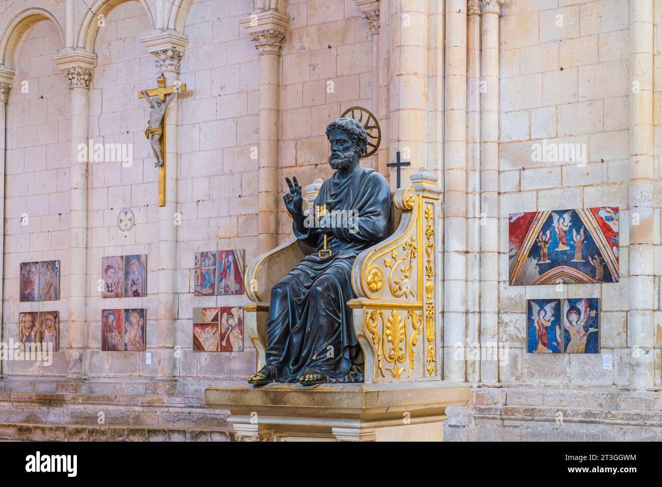 France, Vienne, Poitiers, Gothic St. Peter cathedral, statue of St ...