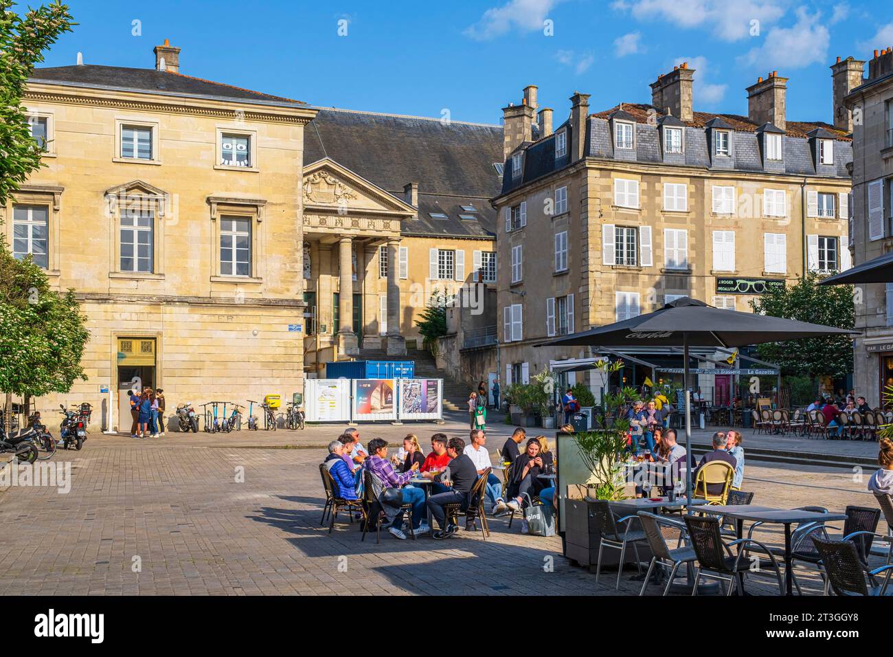 France, Vienne, Poitiers, cafe terrace on Alphonse Lepetit square, the ...