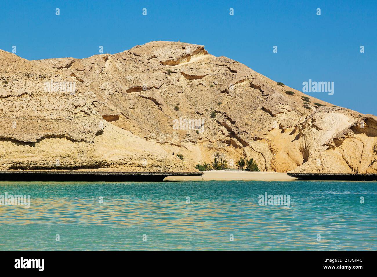 Middle cove beach hi-res stock photography and images - Alamy