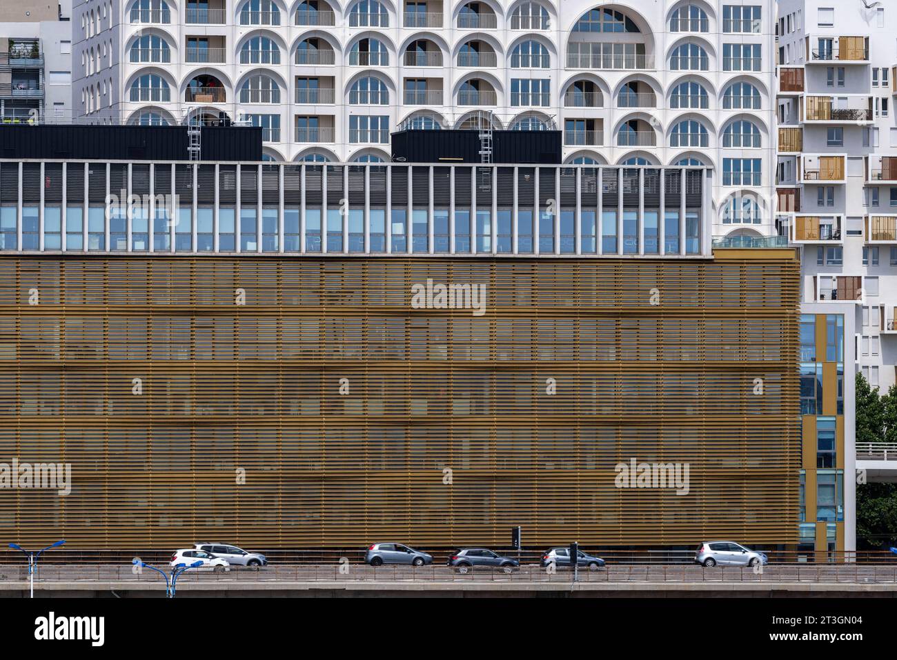 Carta bleue hi-res stock photography and images - Alamy