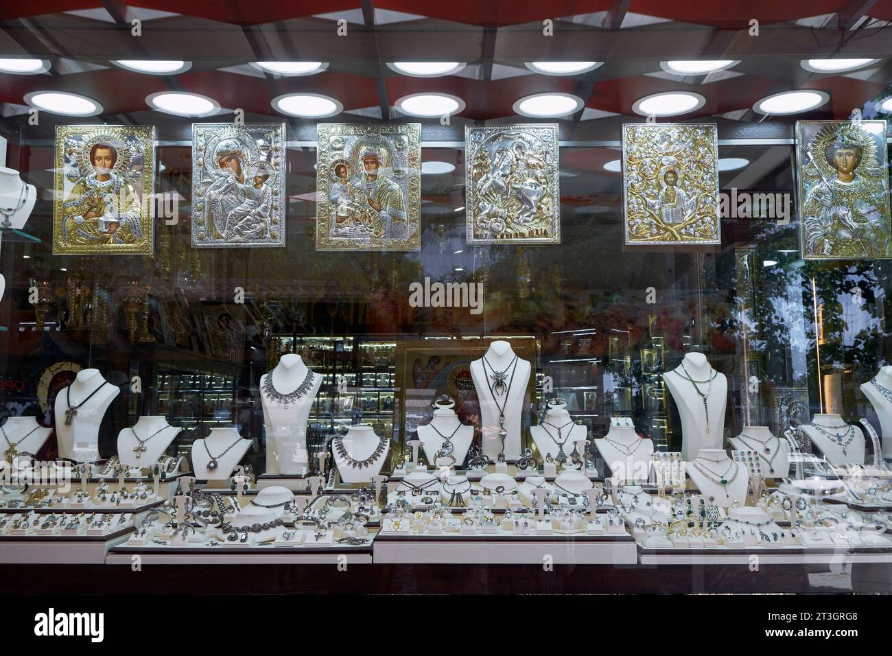 Greece, Chalkidiki, Stagira Akanthos, Ouranoupoli, shop window of a ...