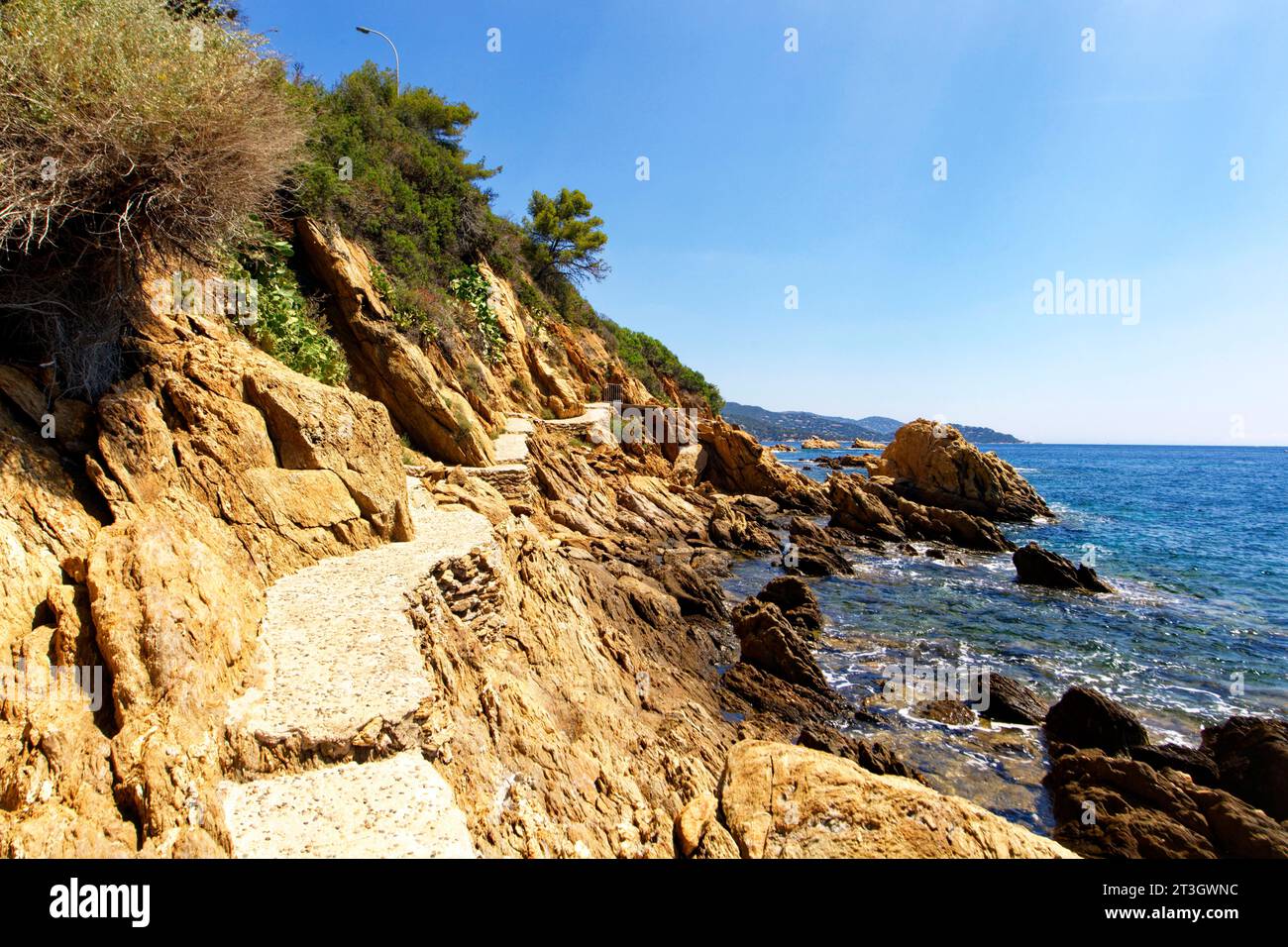 France, Var, Corniche des Maures, Le Lavandou, the coastal path along ...