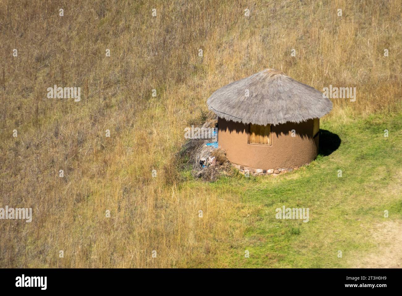 Peru family house hi-res stock photography and images - Alamy