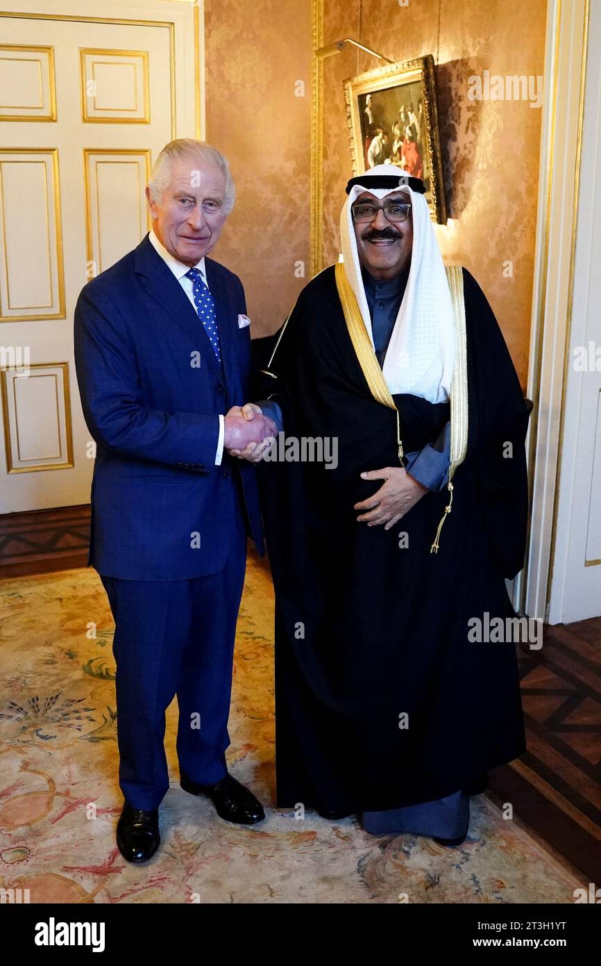King charles iii (left) receives the crown prince of kuwait sheikh ...