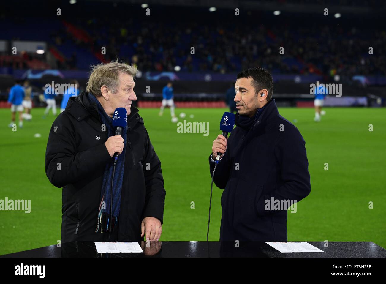 ROTTERDAM - (l-r) Jan Boskamp, Giovanni van Bronckhorst prior to the ...
