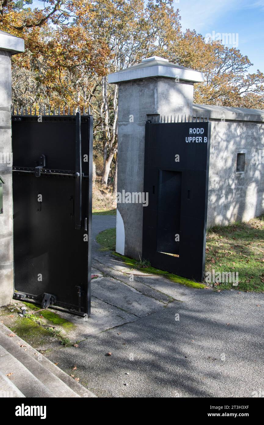 Upper gate hi-res stock photography and images - Alamy