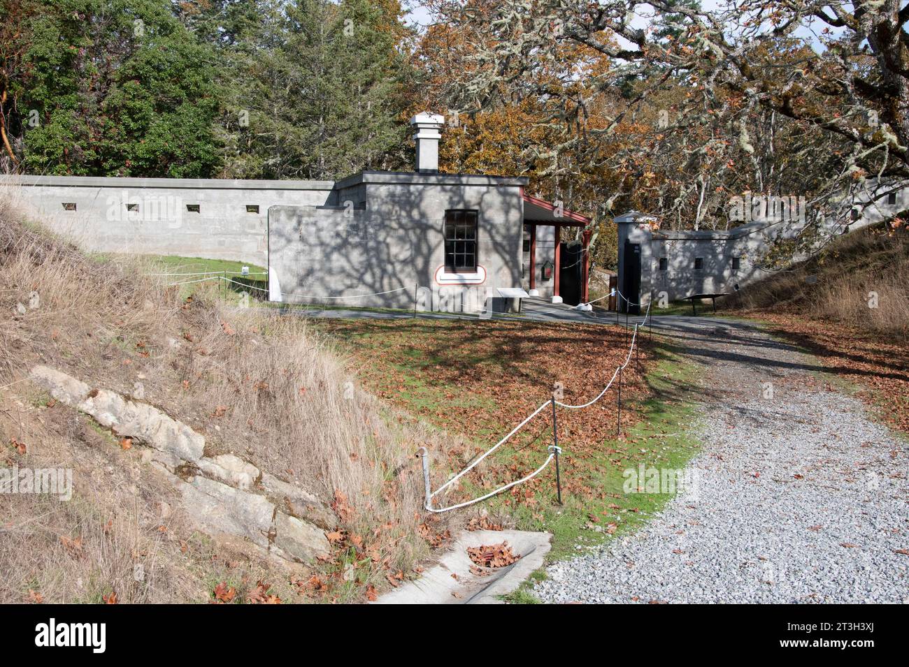 Path to defensible wall at Fort Rodd Hill & Fisgard Lighthouse National ...
