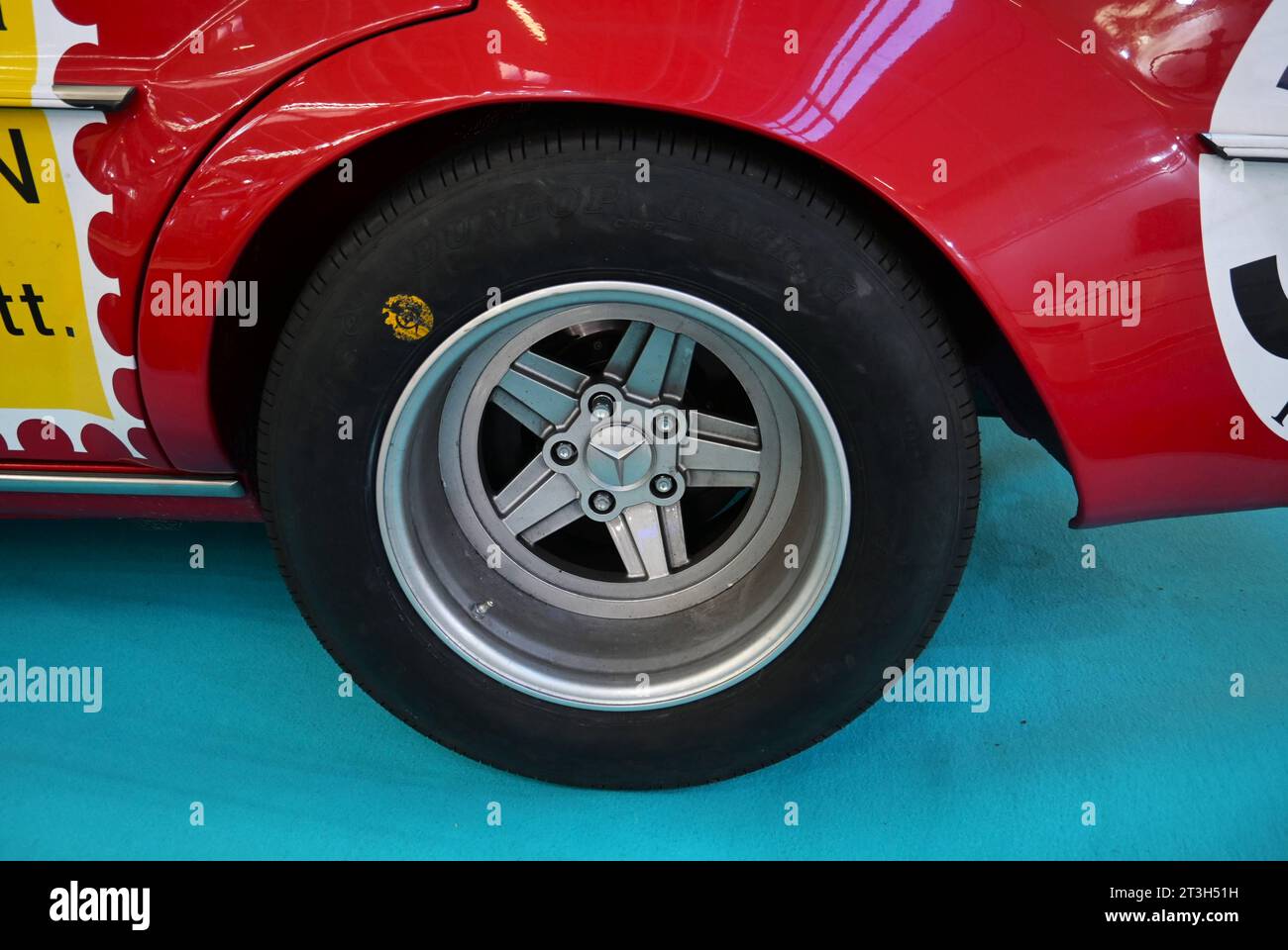 Dunlop alloy wheels hi-res stock photography and images - Alamy