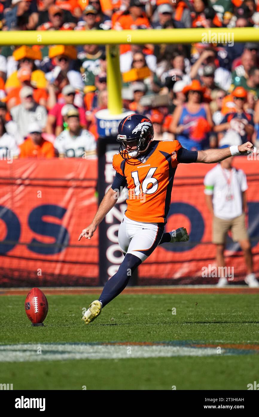 Denver Broncos place kicker Wil Lutz (16) against the Green Bay Packers ...