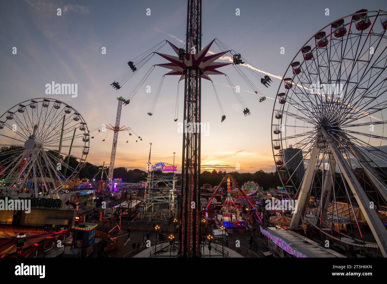 Sunset at Goose Fair, Nottingham Nottinghamshire England UK Stock Photo ...