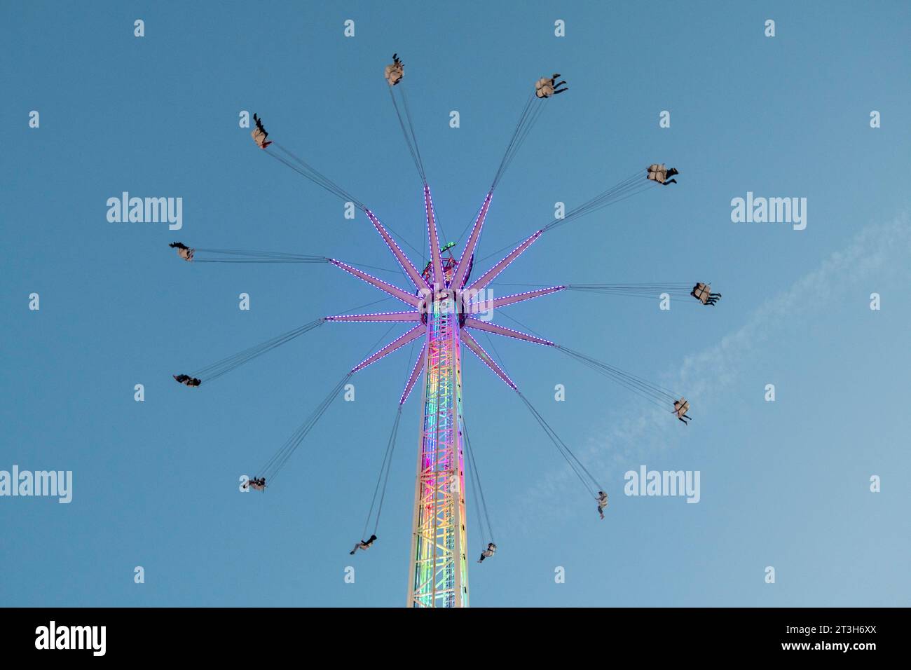 Early evening at Goose Fair, Nottingham Nottinghamshire England UK ...