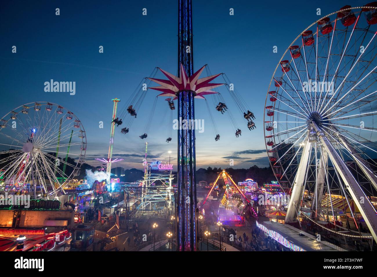 Early evening at Goose Fair, Nottingham Nottinghamshire England UK ...