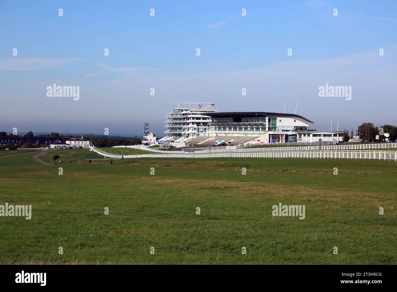 Epsom Grandstand Epsom Downs Racecourse Surrey England Stock Photo - Alamy