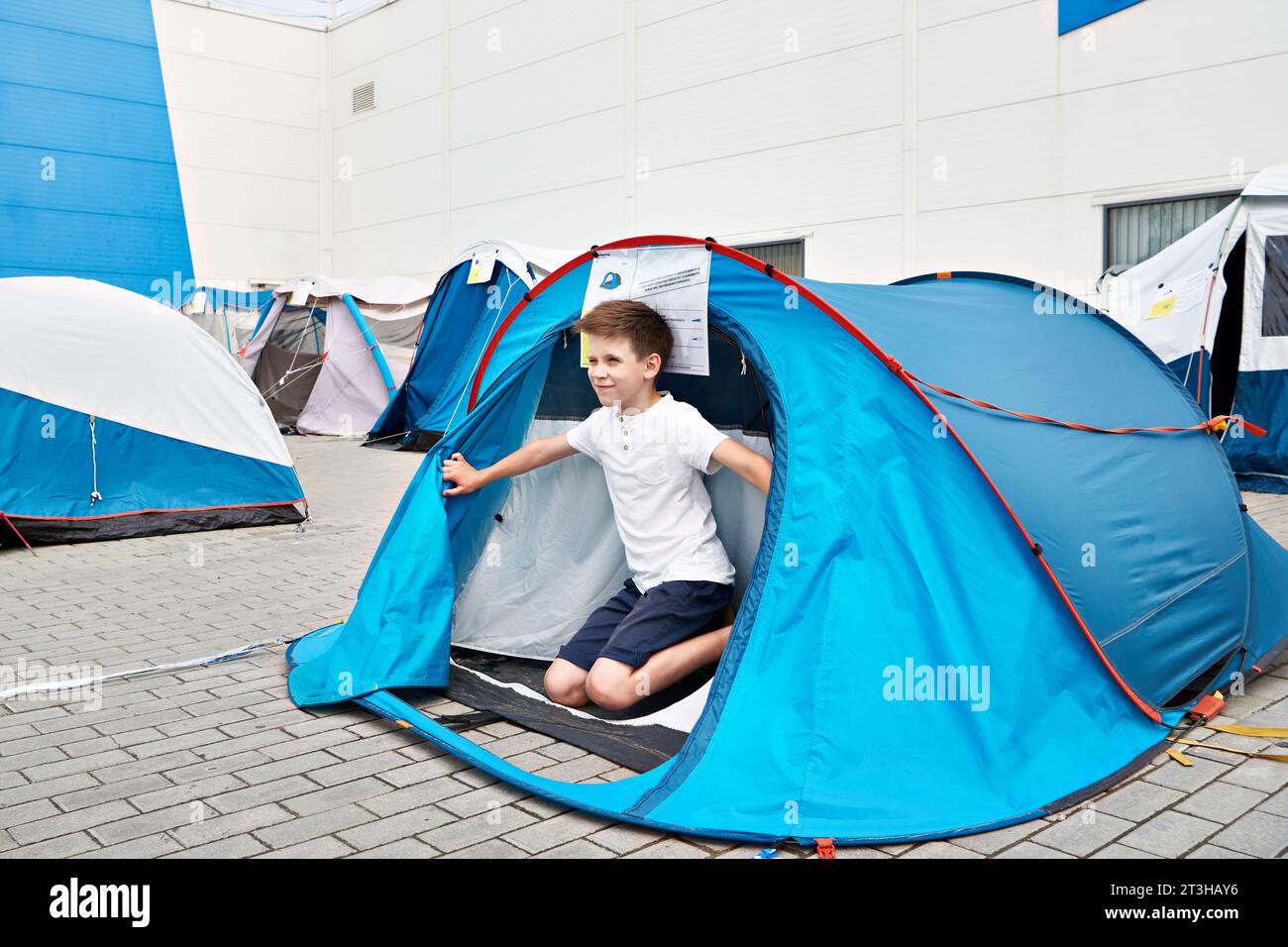 Exhibition tents hi-res stock photography and images - Alamy