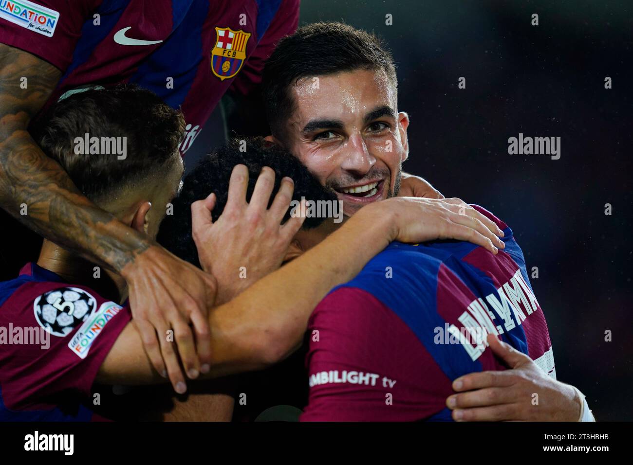 Ferran Torres of FC Barcelona celebrates his goal during the UEFA ...