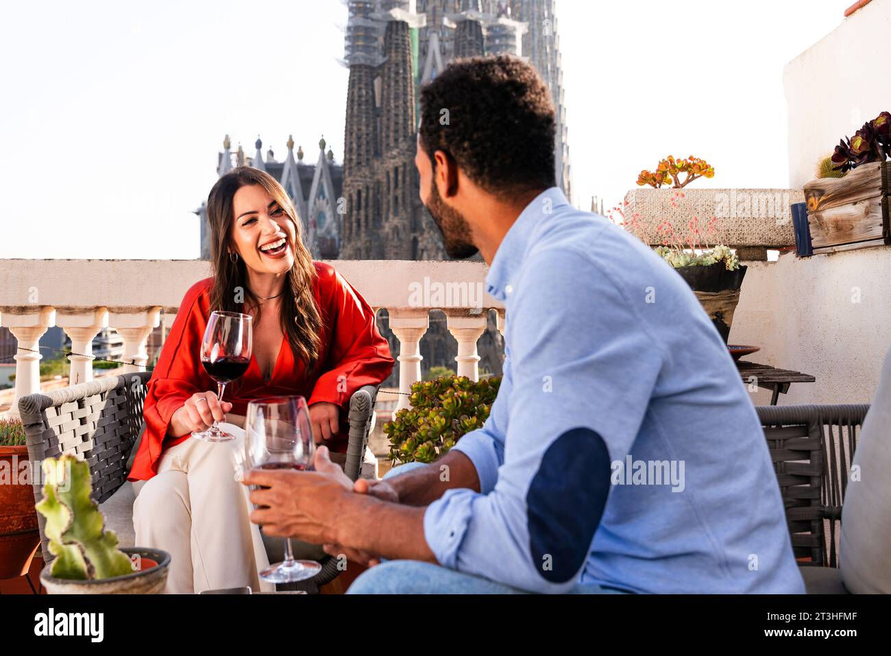 Beautiful people on rooftop bar hi-res stock photography and images - Alamy