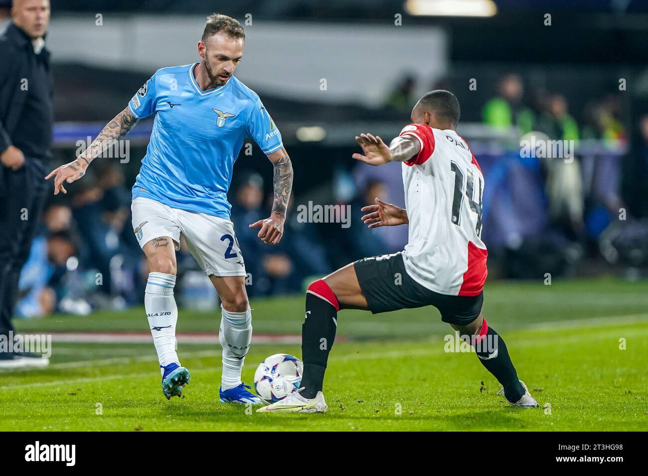 Rotterdam, Netherlands. 25th Oct, 2023. ROTTERDAM, NETHERLANDS - OCTOBER 25: Manuel Lazzari of ...