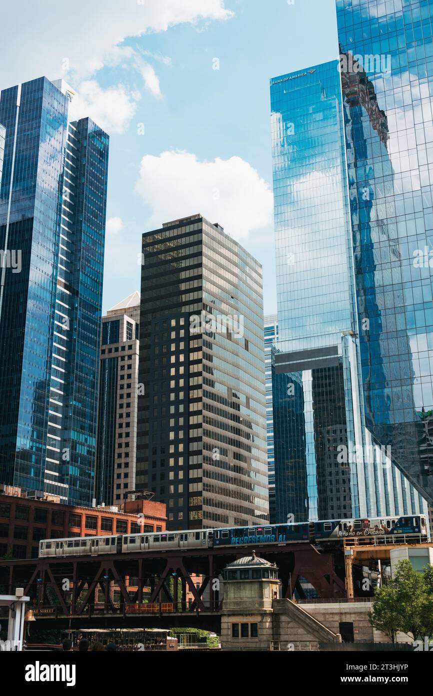 an elevated ("L") train crosses the Lake Street Bridge in Chicago city ...