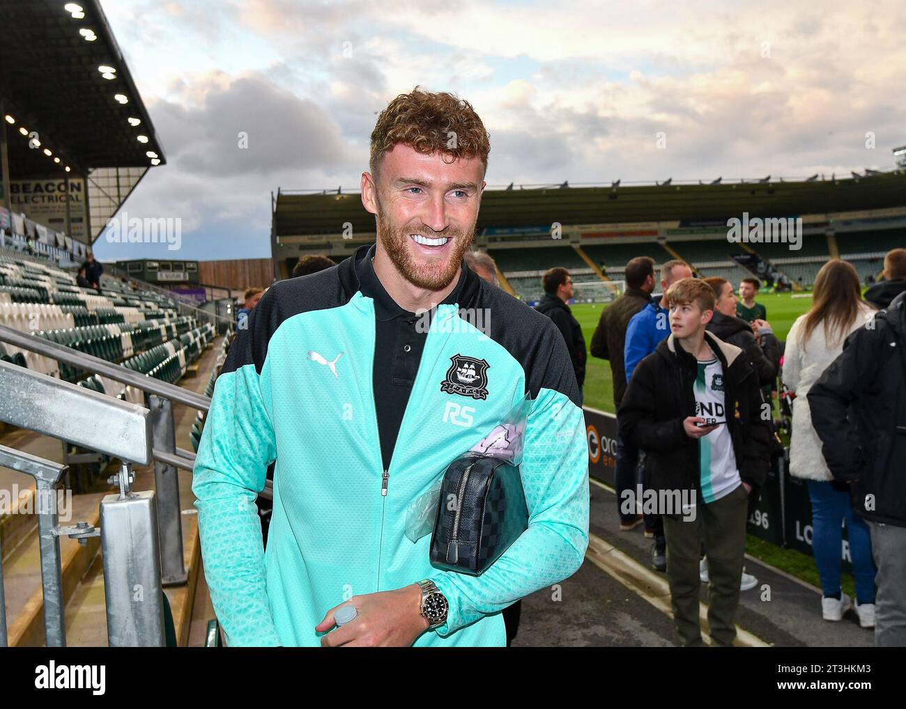 Dan scarr plymouth argyle hi-res stock photography and images - Alamy