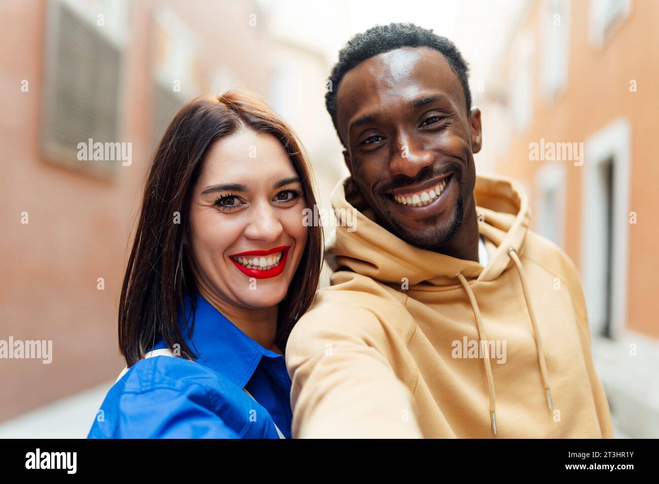 Relationships selfie hi-res stock photography and images - Alamy