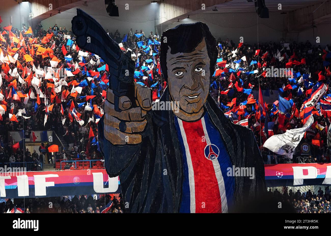 PSG supporters before the UEFA Champions League Group F match at Parc ...