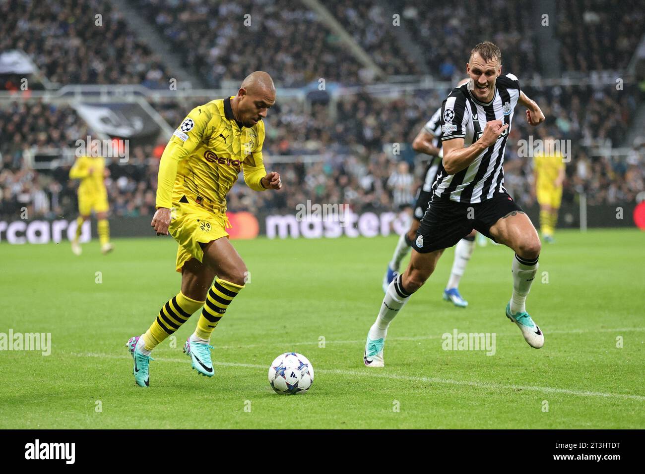 Donyell malen champions league hi-res stock photography and images - Alamy