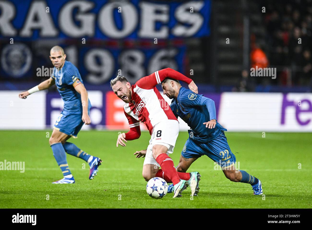 Antwerp Belgium 25th Oct 2023 Antwerps Vincent Janssen And Portos