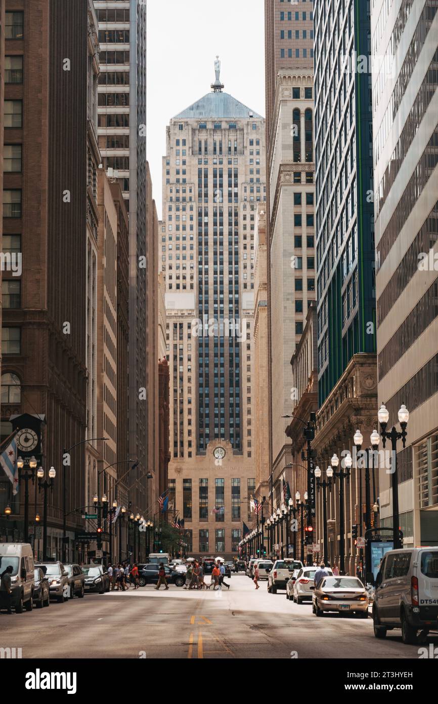 Chicago Board of Trade Building, as seen from S La Salle St, Chicago ...
