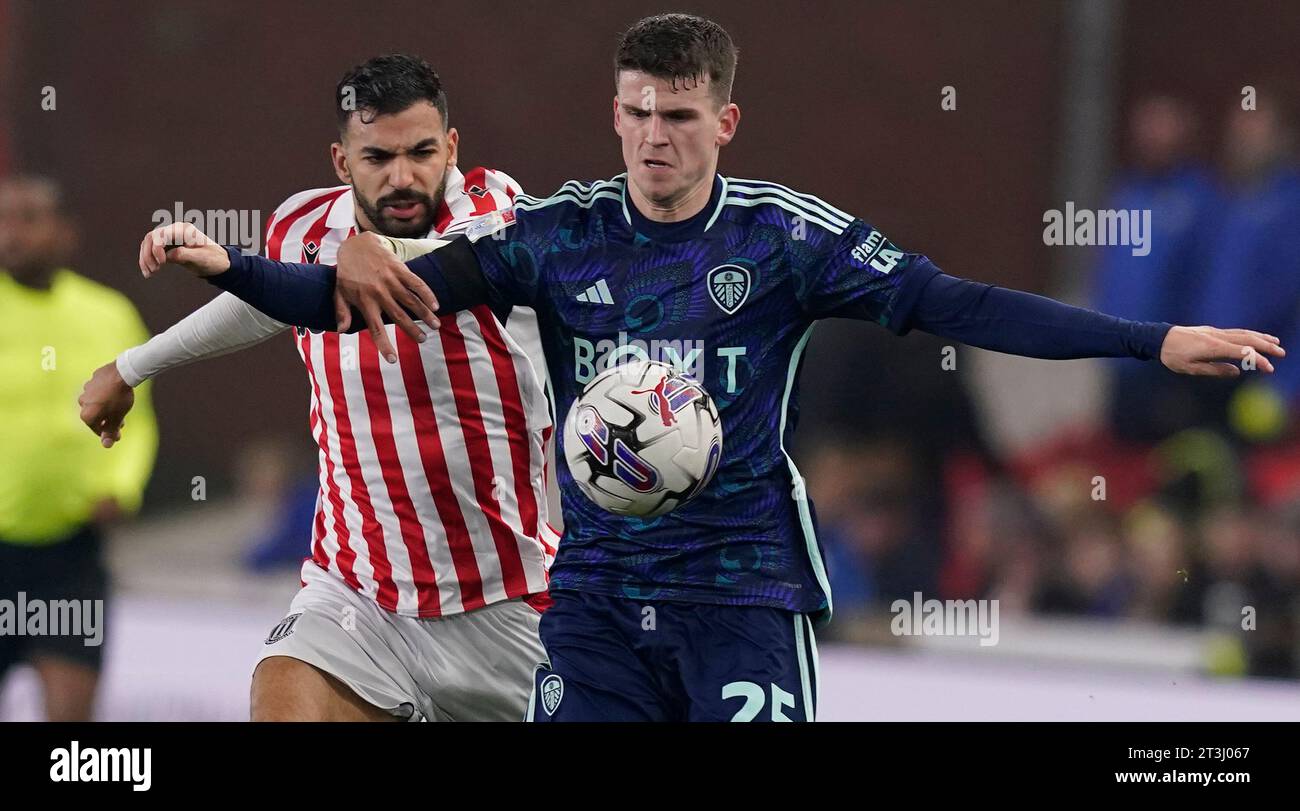 Stoke, England, 25th October 2023. Sam Byram of Leeds United (R) is ...