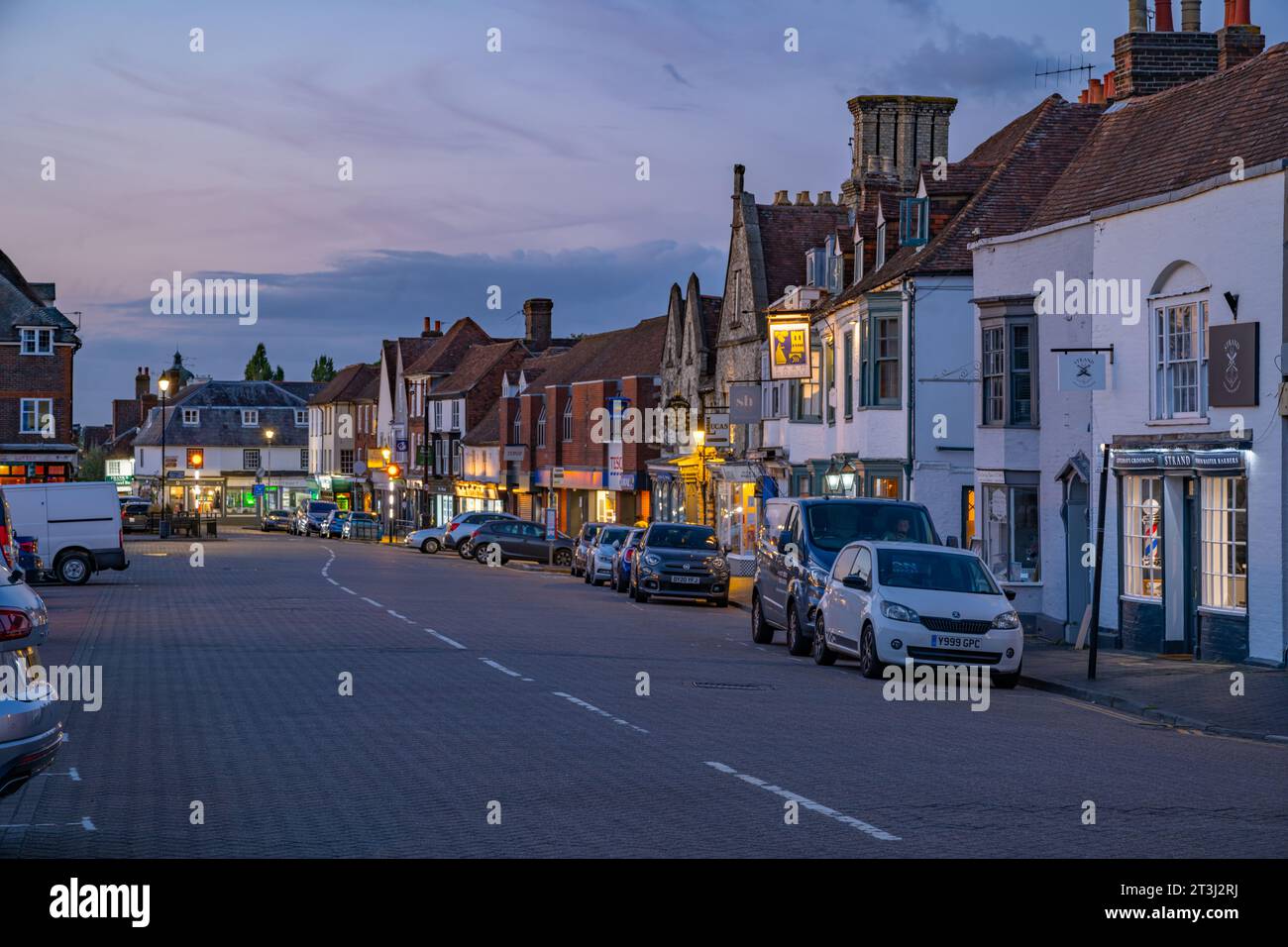 Tonbridge high street hi-res stock photography and images - Alamy