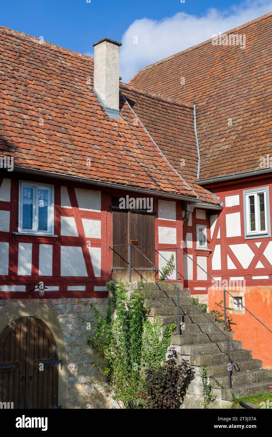 German architecture home farmhouse hi-res stock photography and images ...