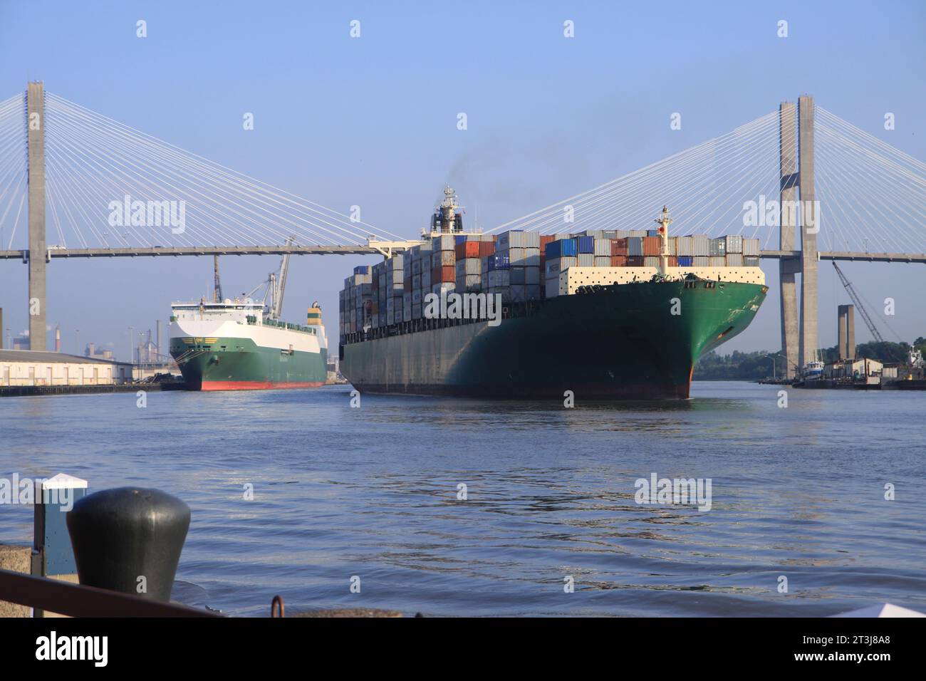 Container ship savannah river hi-res stock photography and images - Alamy