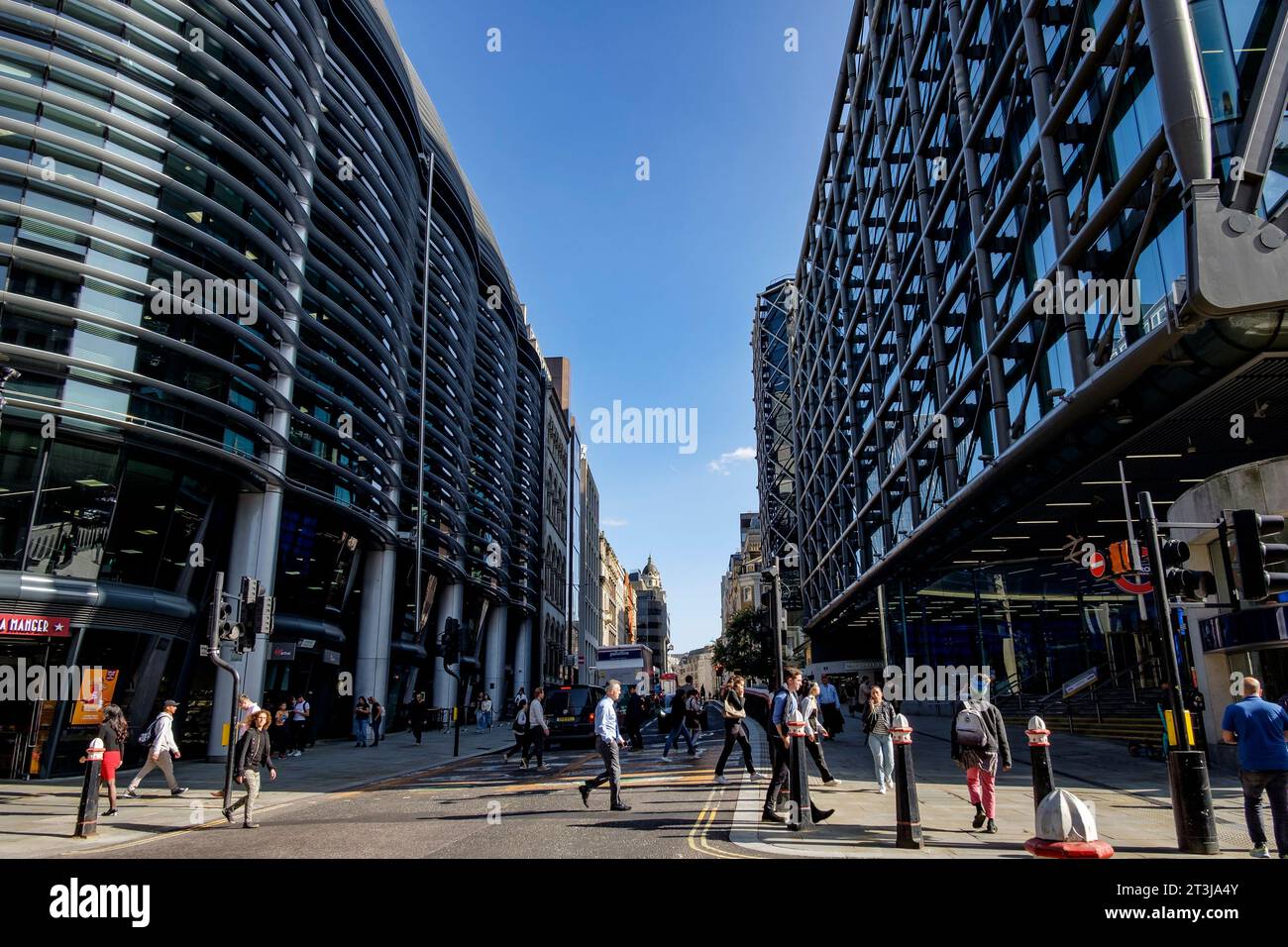 City london cannon street hi-res stock photography and images - Alamy