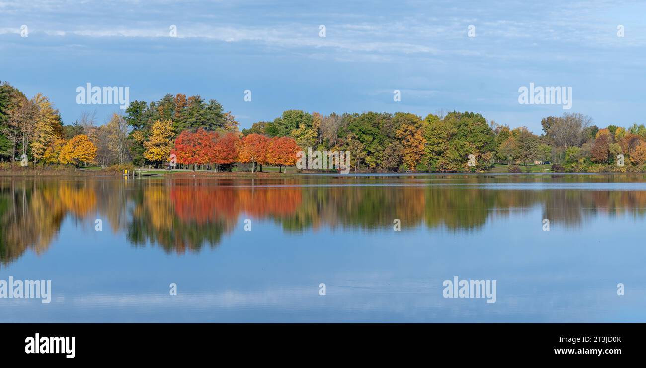 Seven Lakes, Seven Lakes State Park, near Holly, Michigan Stock Photo ...