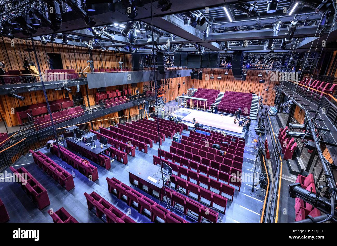 New York, USA. 25 Oct, 2023. Overall view of one auditorium at the ...