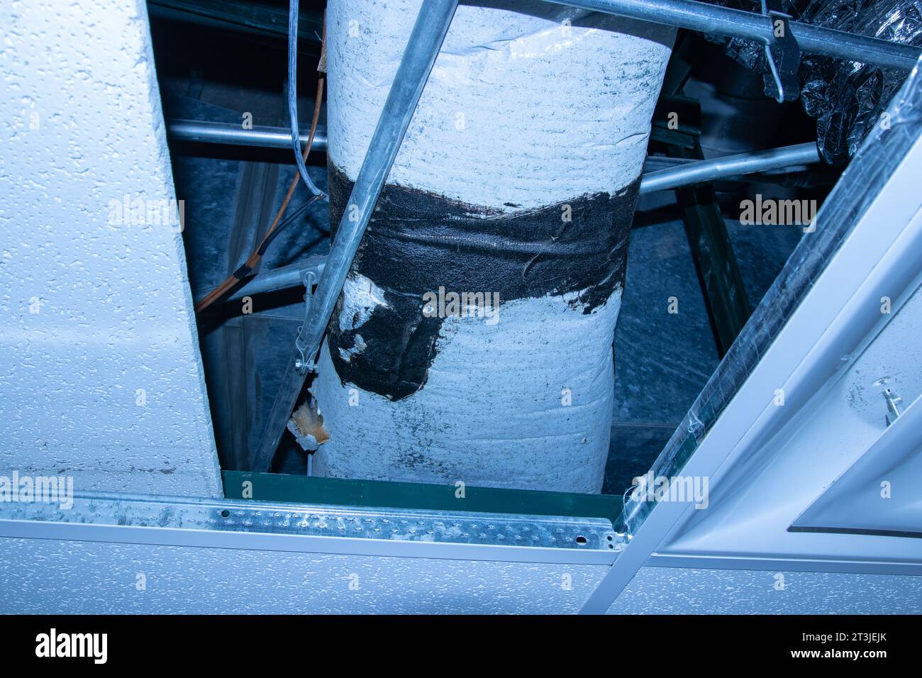 Duct mastic containing asbestos insulation above ceiling in a Florida ...