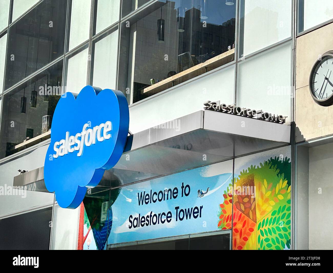 Salesforce Tower, 1095 Avenue of the Americas, New York City, New York ...
