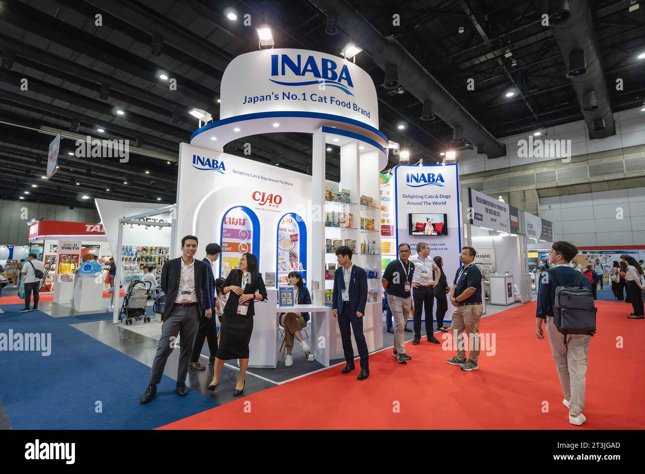 Pet food exhibition booth hi-res stock photography and images - Alamy