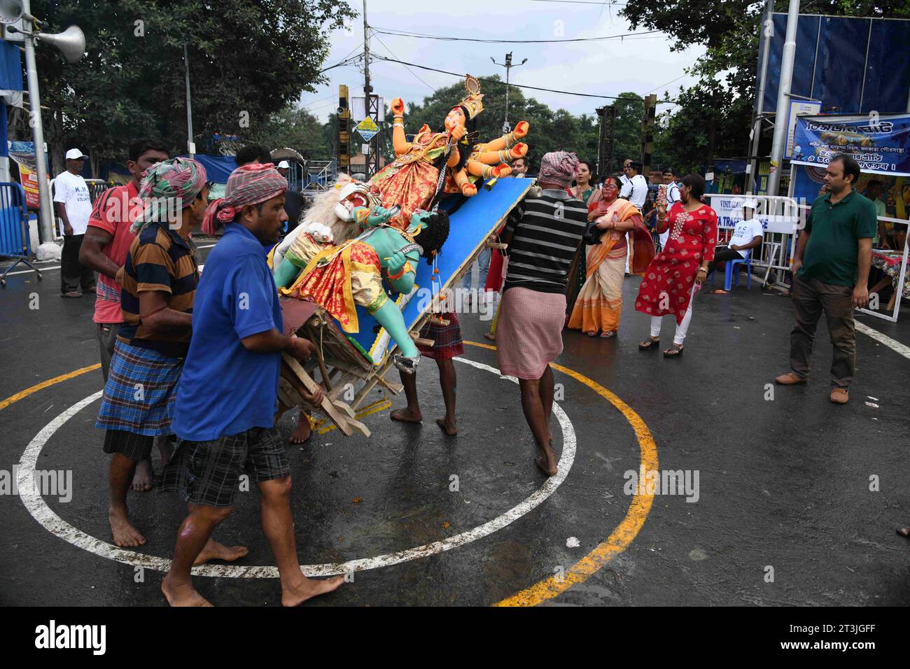India, West Bengal, India. 24th Oct, 2023. Durga idol immersion ...