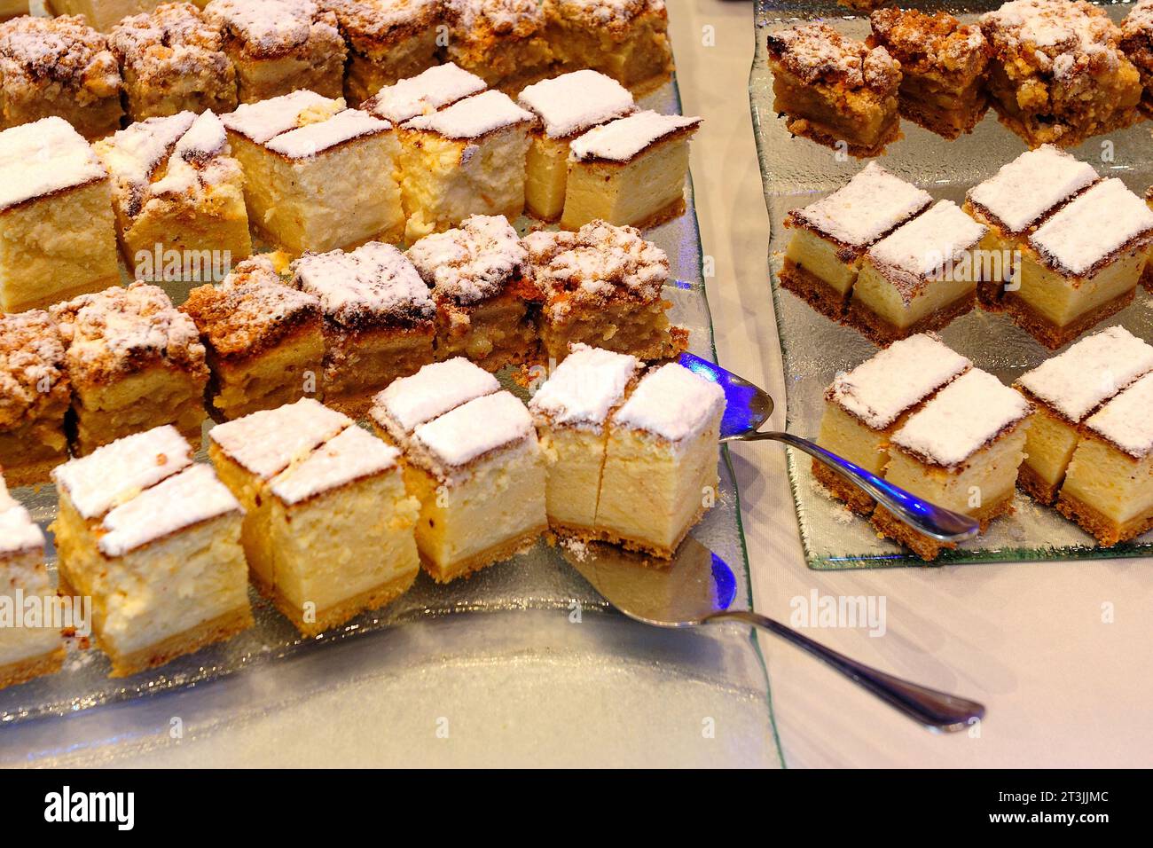 Humancake hi-res stock photography and images - Alamy