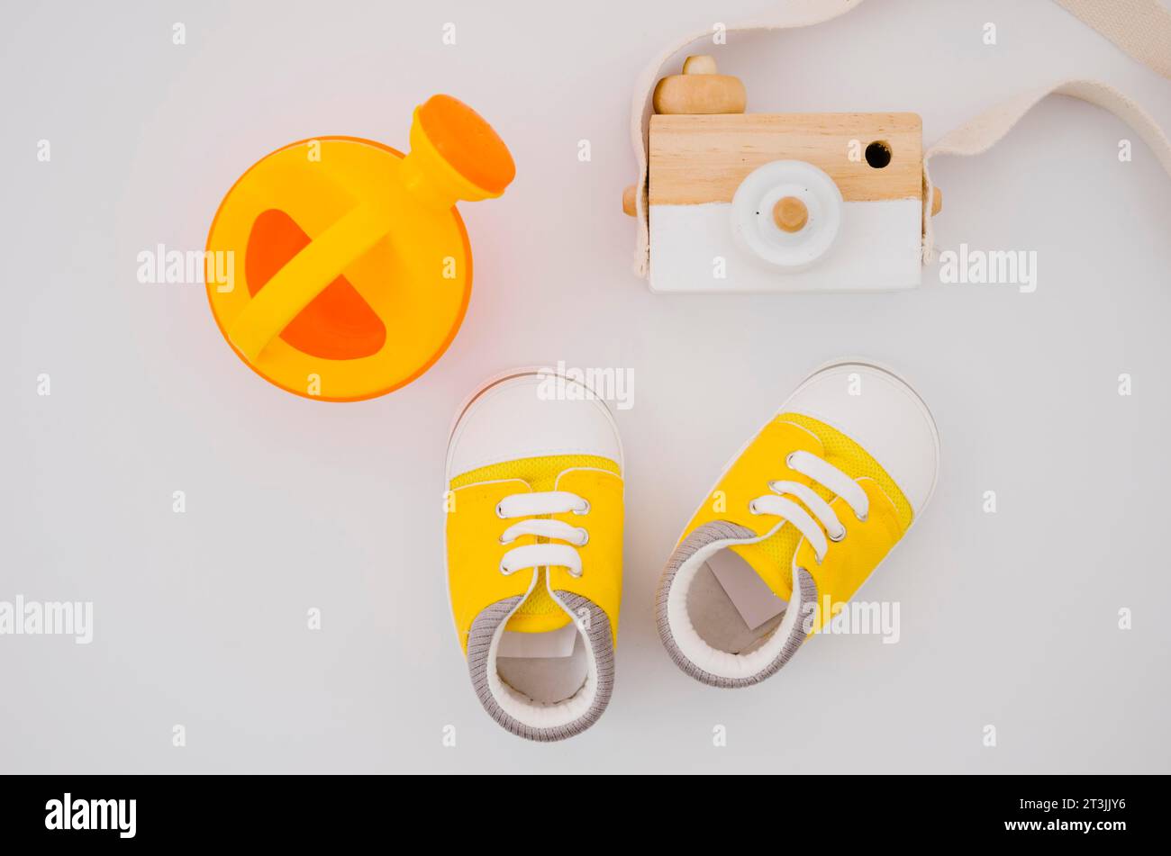 Flat lay baby hi-res stock photography and images - Alamy