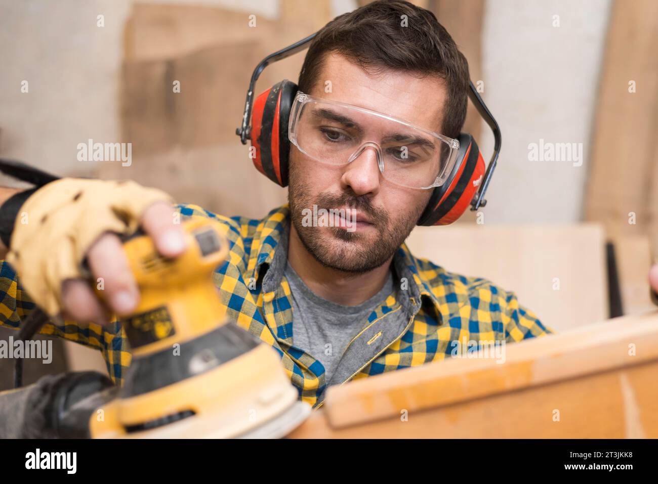 Random man hi-res stock photography and images - Alamy