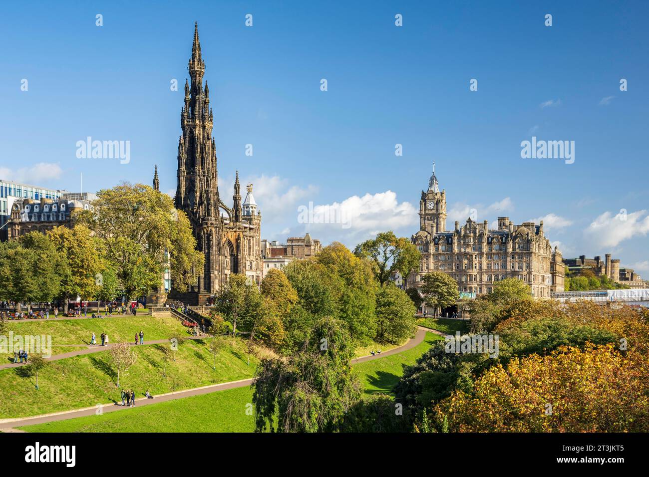 Princes Street Gardens, Scott Monument, Edinburgh, Scotland, United ...