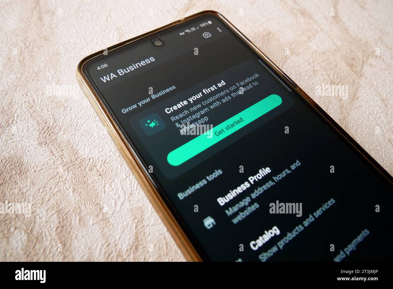 Whatsapp business menu on the Whatsapp application on an Android ...