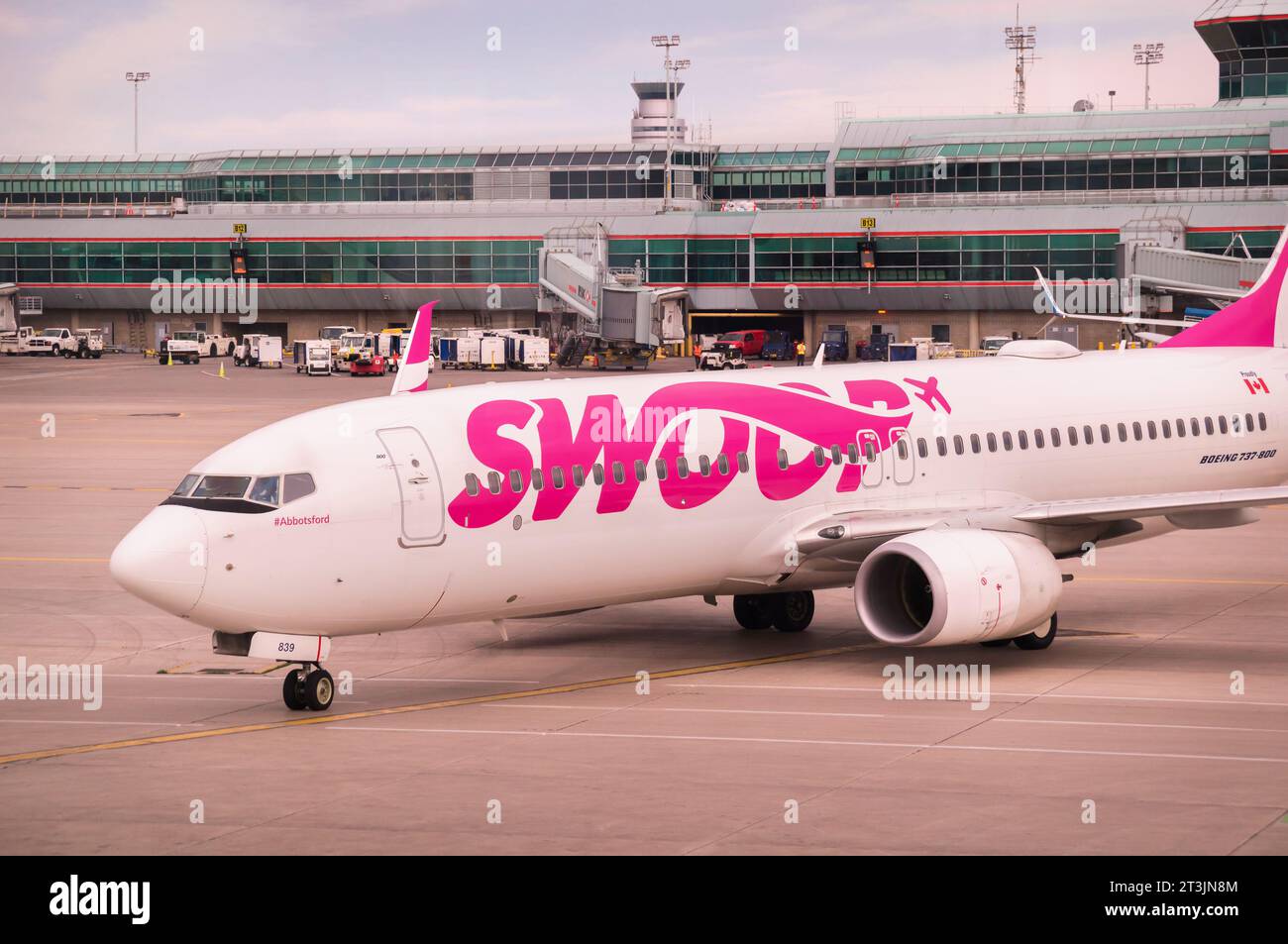 Montreal, Quebec, Canada - 07 04 2022 : Boeing 737-800 jet airliner of ...