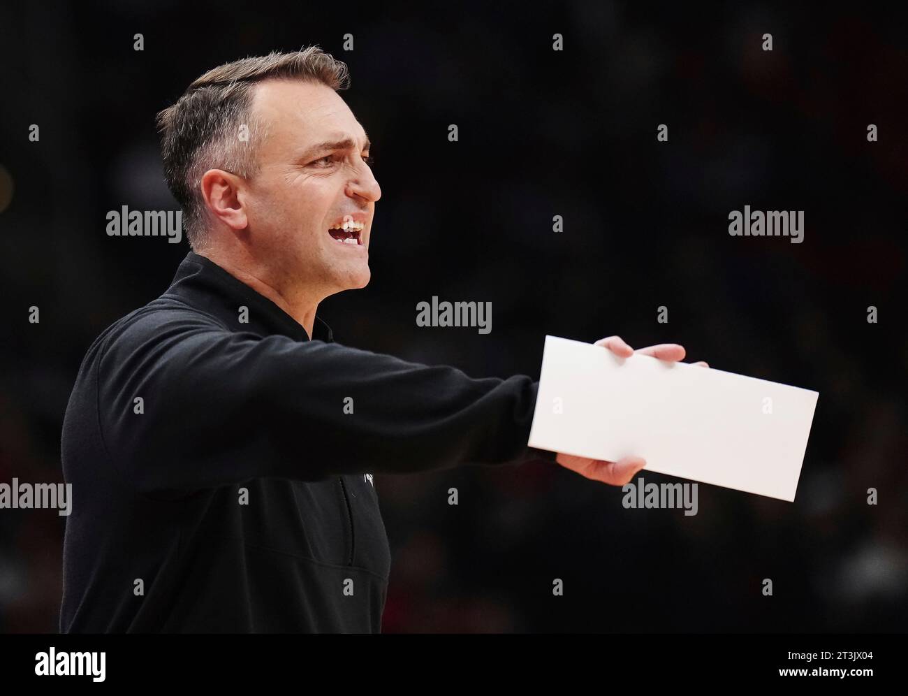 Toronto Raptors head coach Darko Rajakovic instructs his team during ...