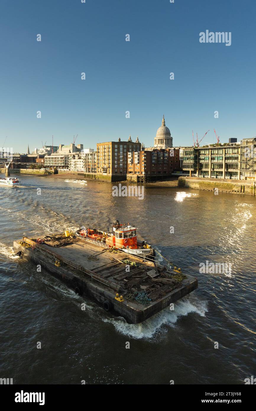Queenhithe is a small and ancient ward of the City of London, situated ...