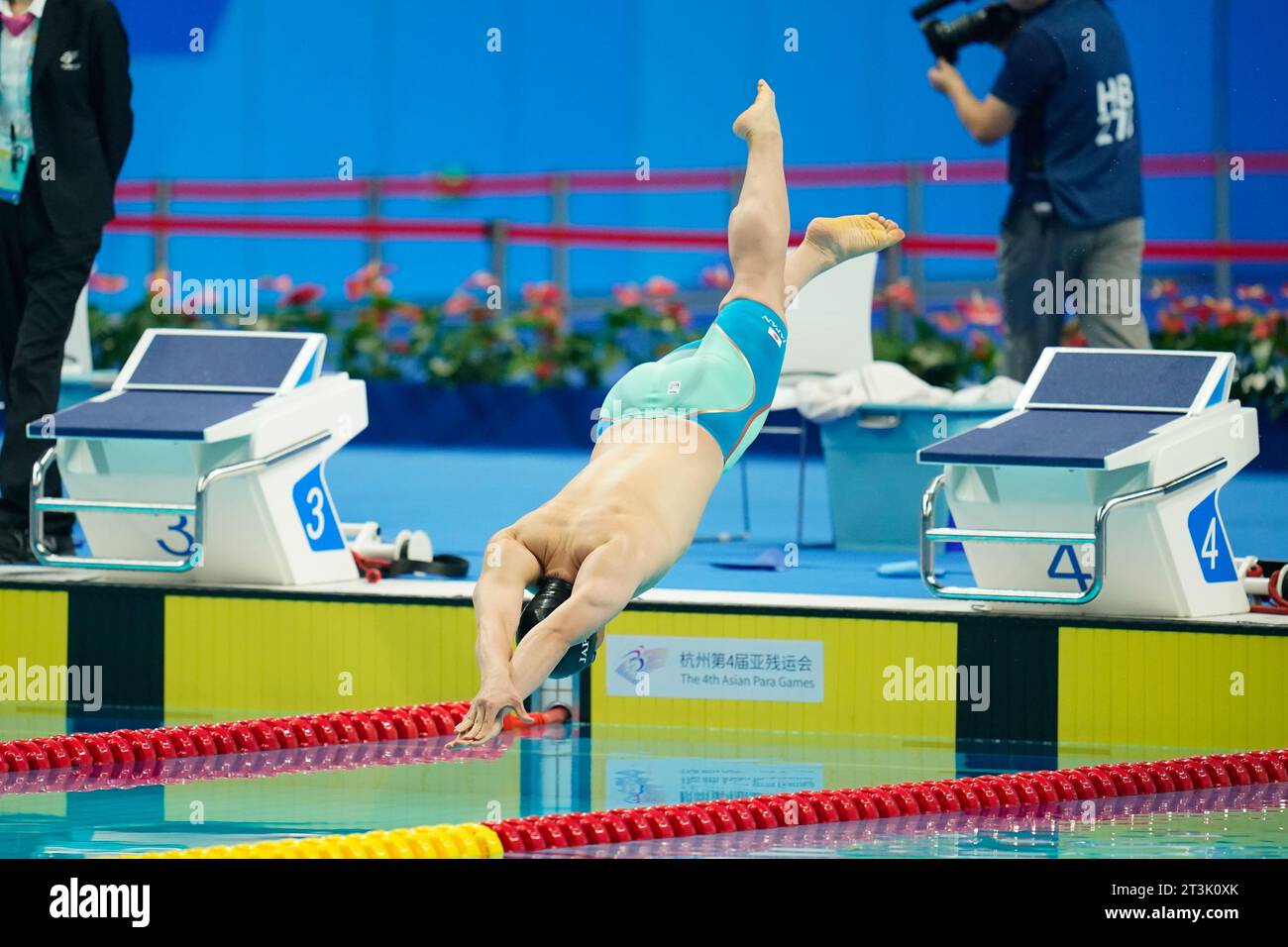Hangzhou, China. 25th Oct, 2023. Naohide Yamaguchi (JPN) Swimming : Men's 100m Breaststroke SB14 ...